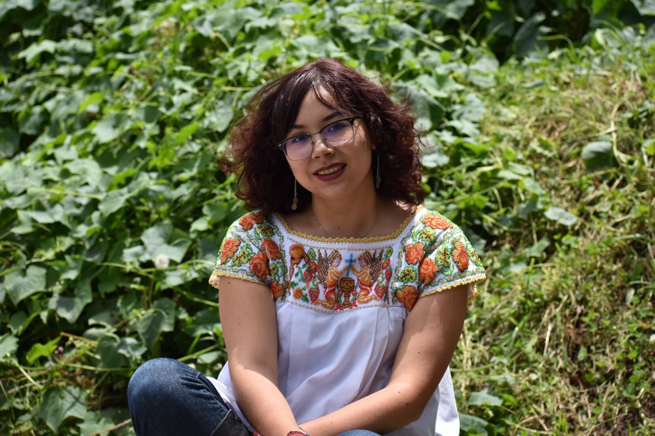 Elsa Maile Landa: Brujería – Especulativas