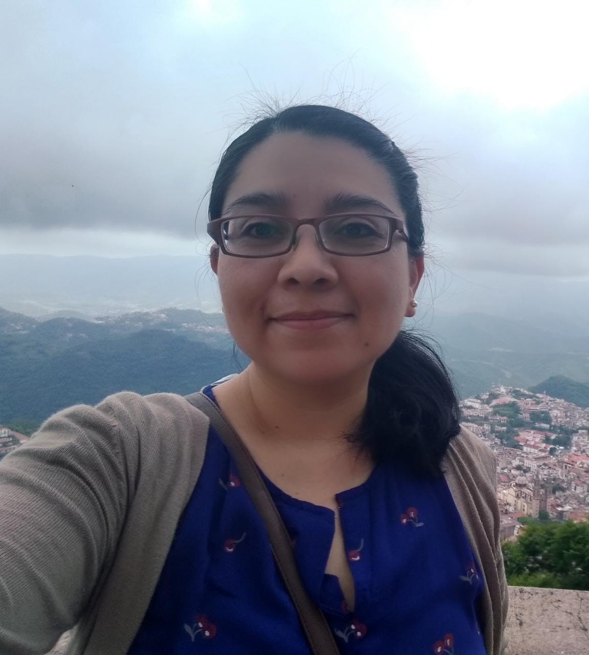 Mayra Escamilla: Lo que me dijo mi doble en el espejo – Especulativas