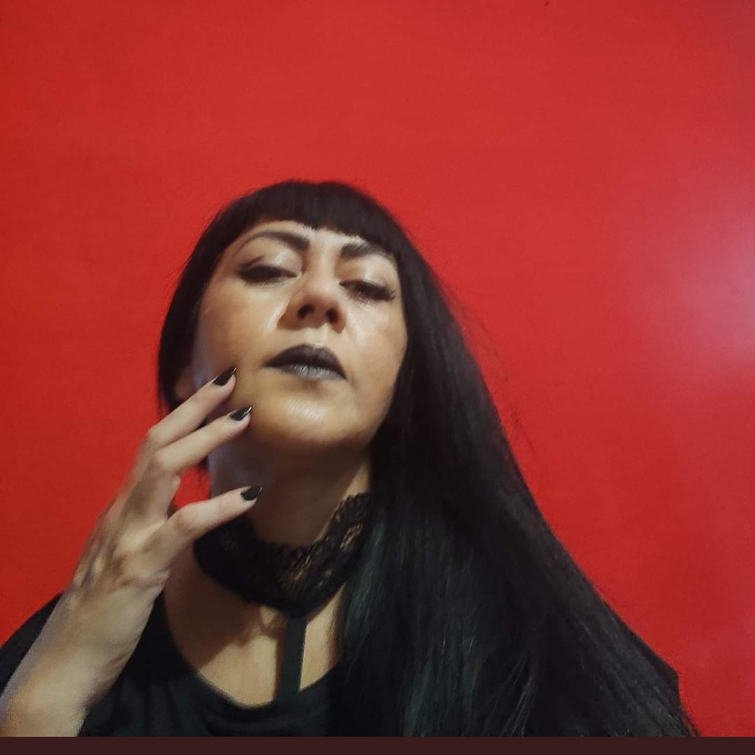 Verónica Olvera Rivas: Hematodipsia – Especulativas