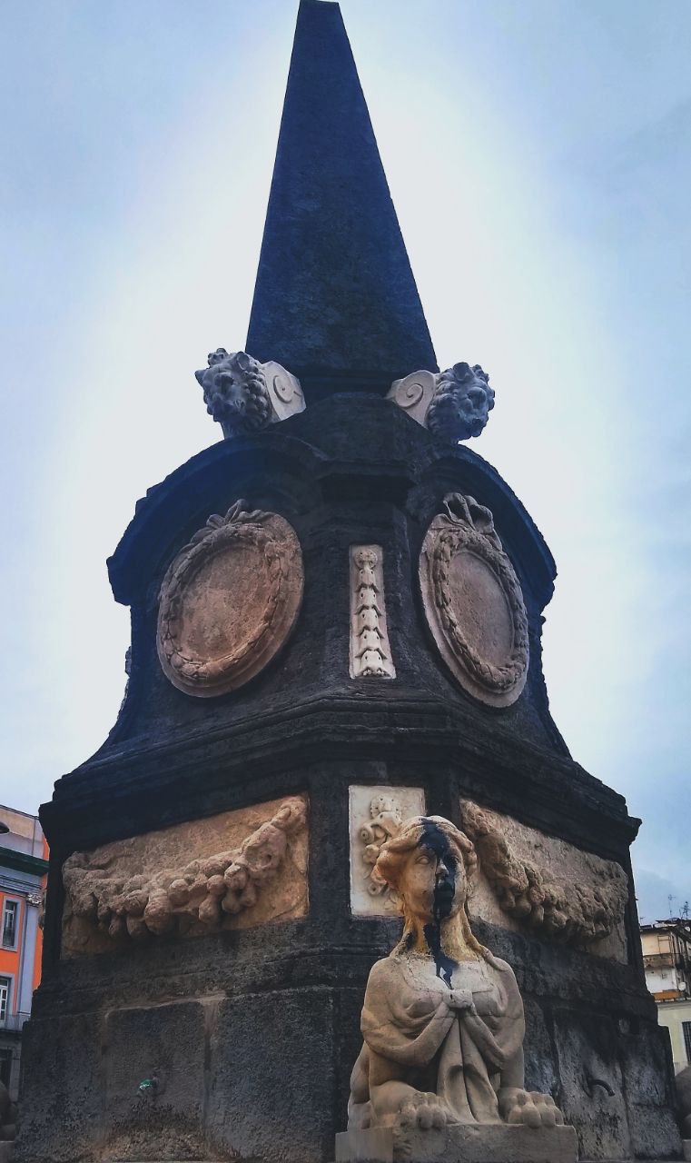 Brenda Lira: La musa griega – Especulativas