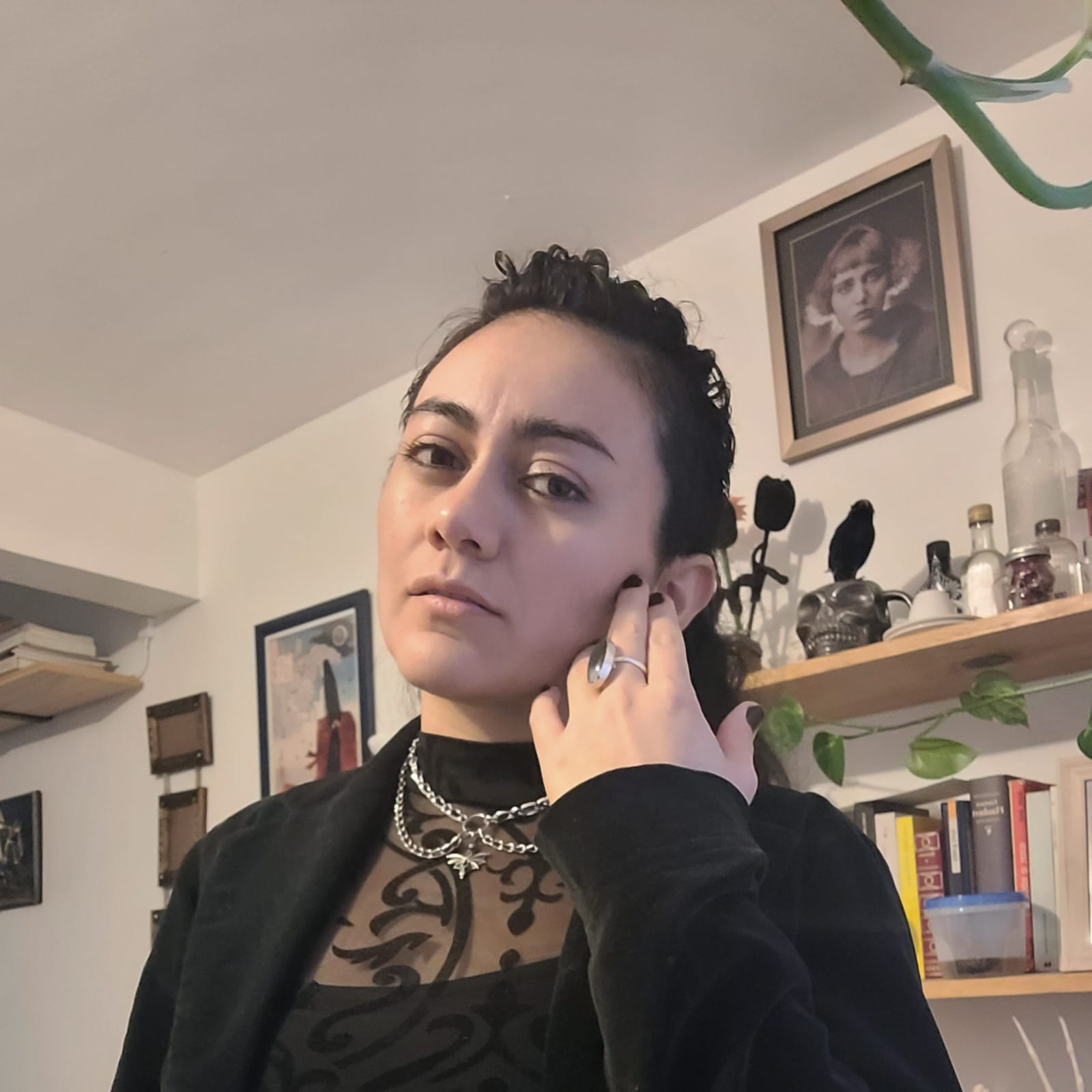 Alexsa Bathory: Carta al emisario del abismo – Especulativas